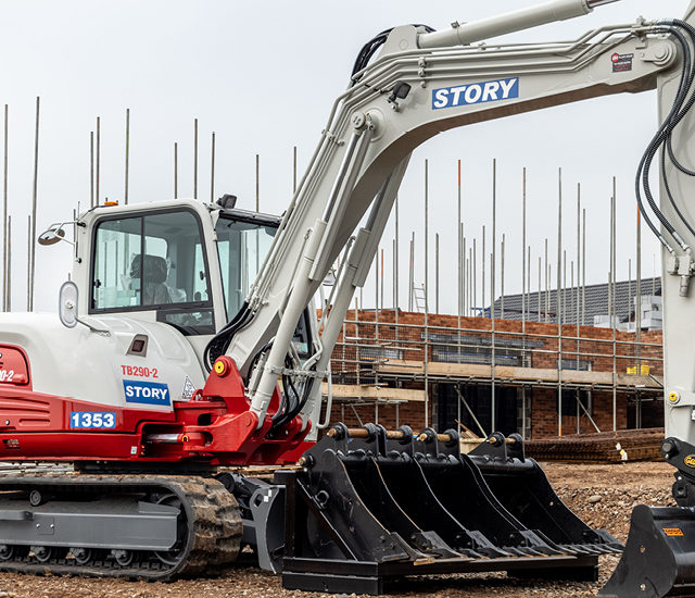 Takeuchi TB290-2 - Story Plant